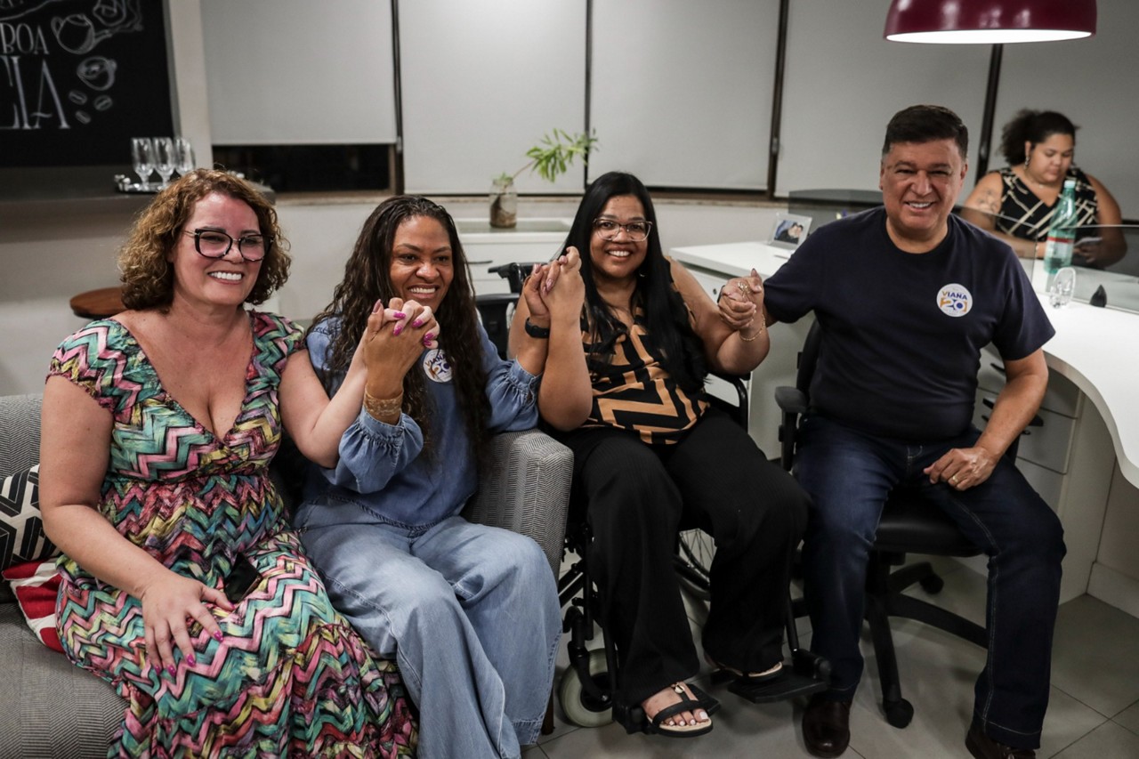 Fim da novela: Kika da Serra abre mão de candidatura e Renata Rosa permanece como vice de Viana